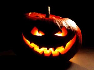 30+ Kreatív, Vicces, Ijesztő Halloween Tök ötlet - Sütemény és Könnyű ...